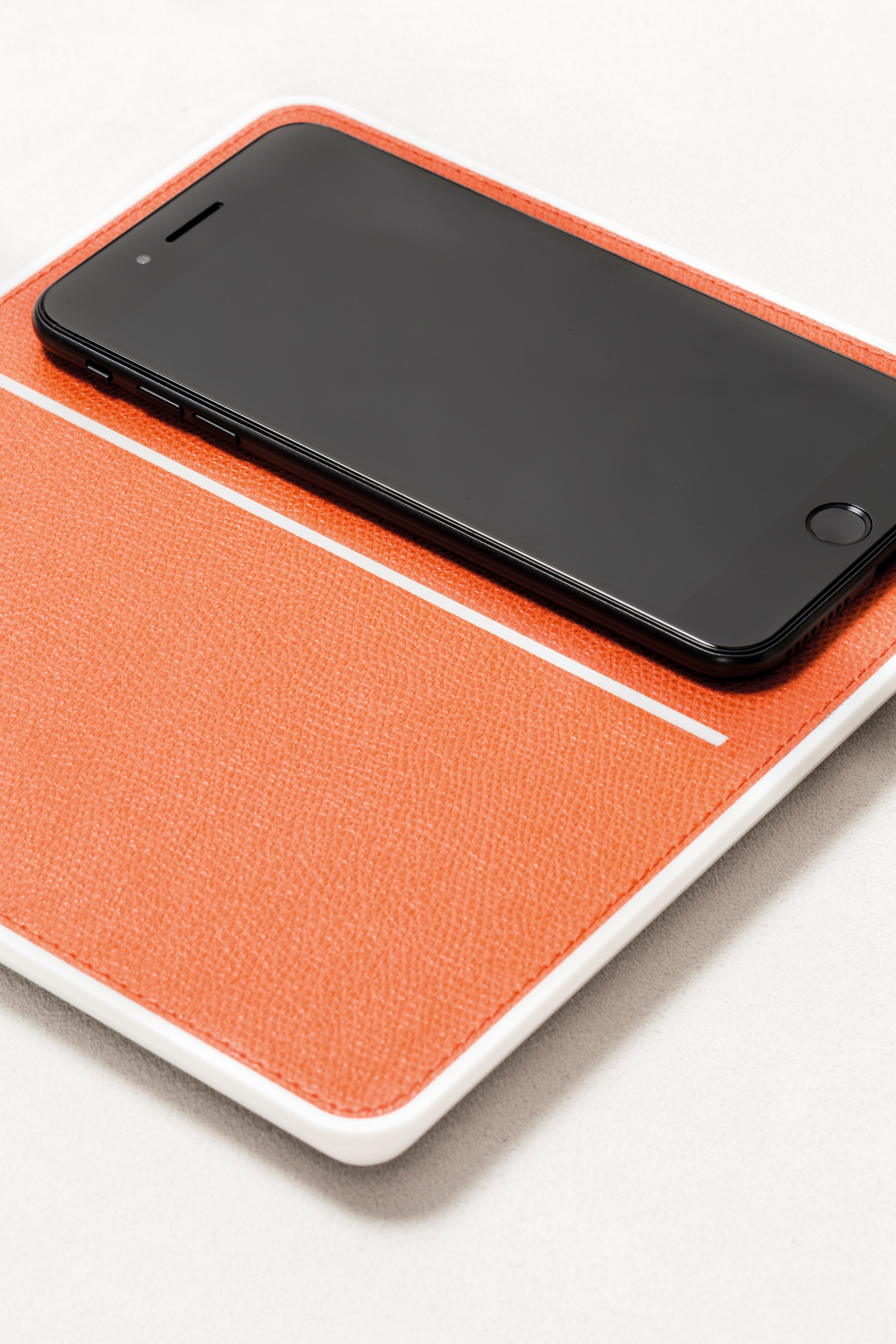 shop Luxury Chargers & Charging stations | Wireless phone chargers ...