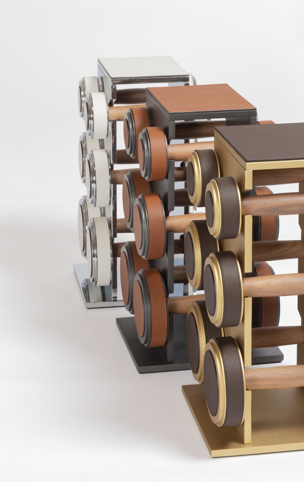 Giobagnara Magnus Gym Metal Weights Set with Leather Inserts and Walnut ...